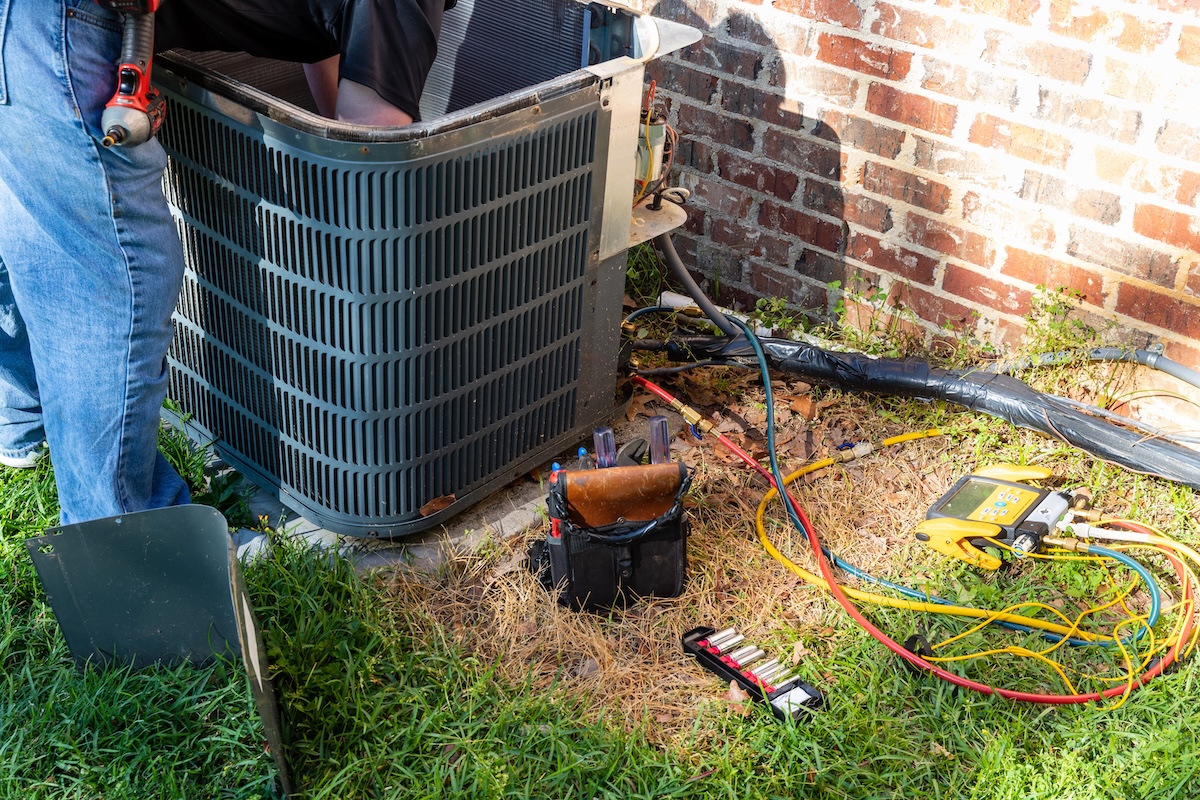 HVAC Maintenance Checklist: 8 Essential Tasks Before Winter